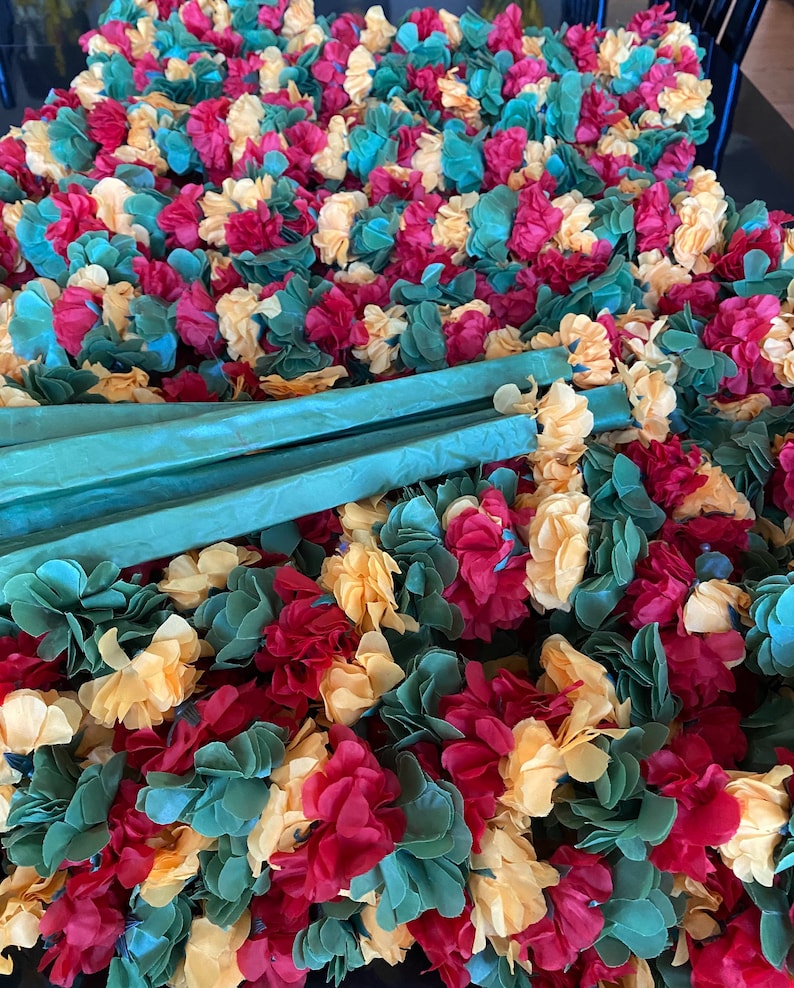 Multi Color Flowers Phoolo Ki Chadar for Dholki Mayoun - Etsy