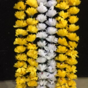 Beautiful Artificial Flowers Lari String Use for Back Drop Mandate ...