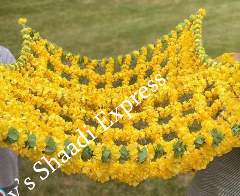 Bridal Entry Yellow and Green Beautiful Artificial Flower Phoolon Ki ...