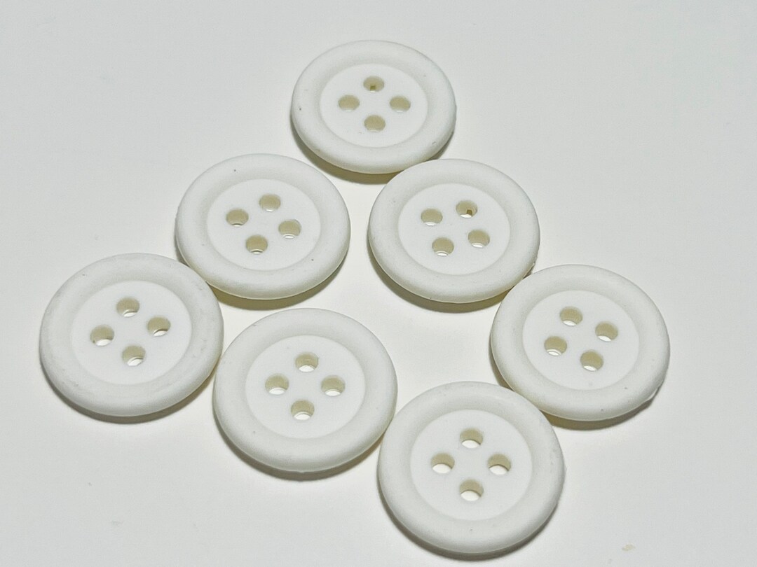 Pack 7 16mm White 4 Hole Buttons . Dresses Shirts Blouses and Baby ...