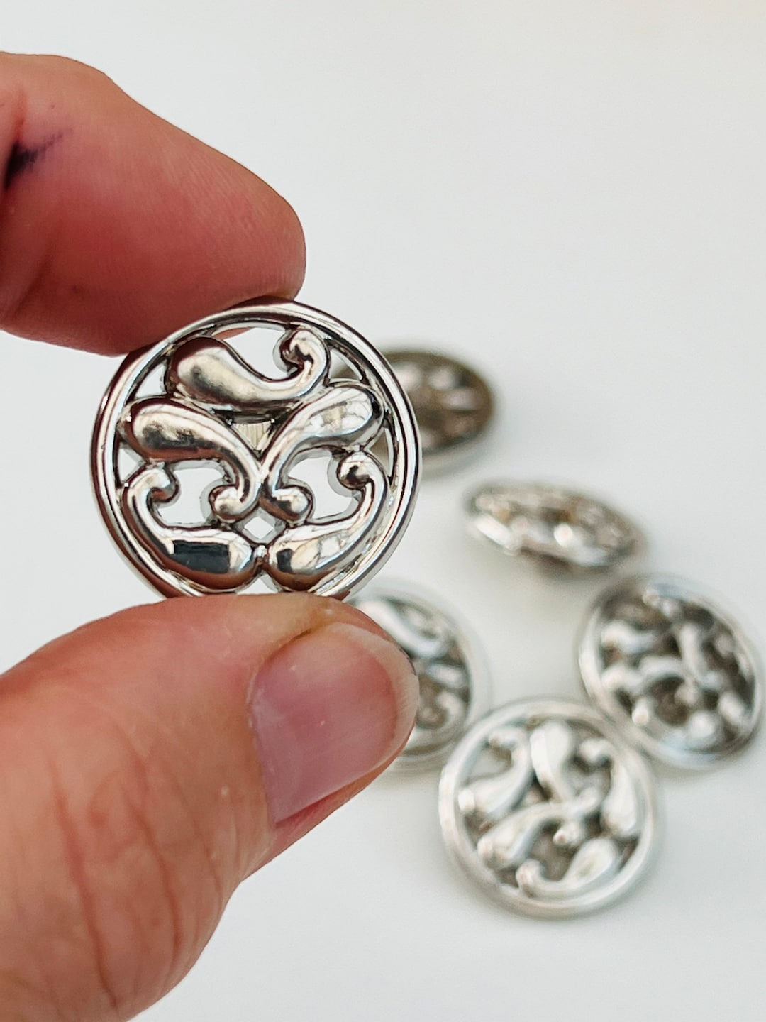 7 X 22mm Silver Shank Buttons. Contemporary Retro Style. R61 - Etsy