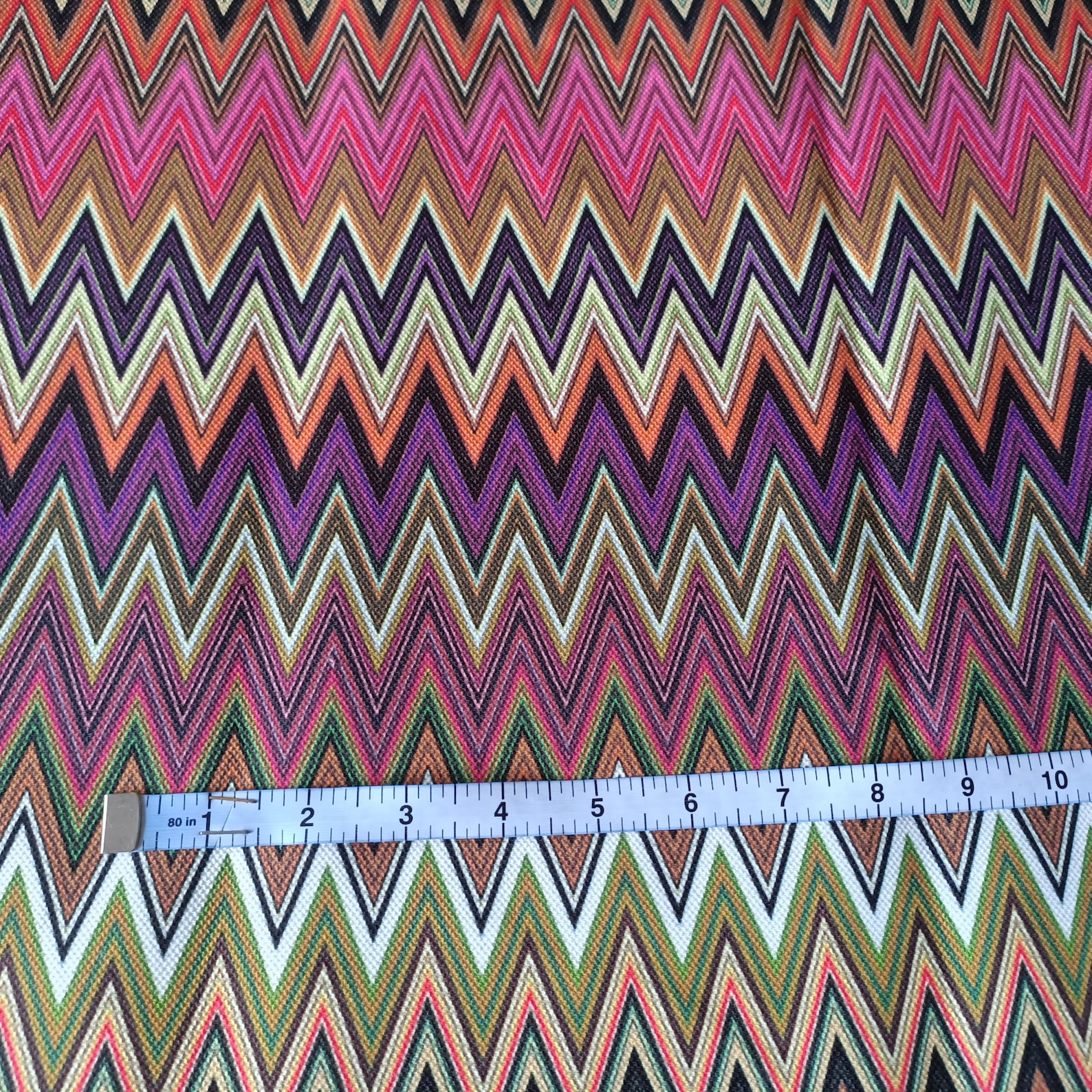 Geometric Colorful Modern Zig Zag Pattern Fabricherringbone - Etsy