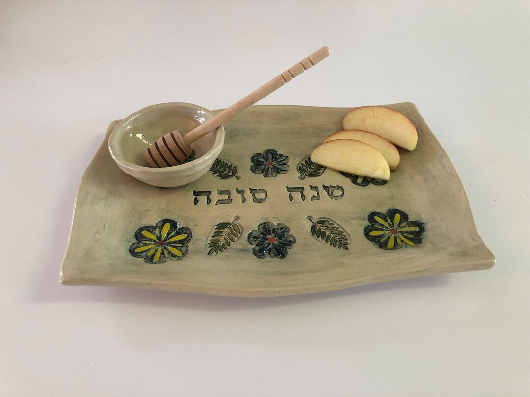 Handmade Ceramic Rosh Hashanah Plate Set: Honey and Apple Tray - Etsy