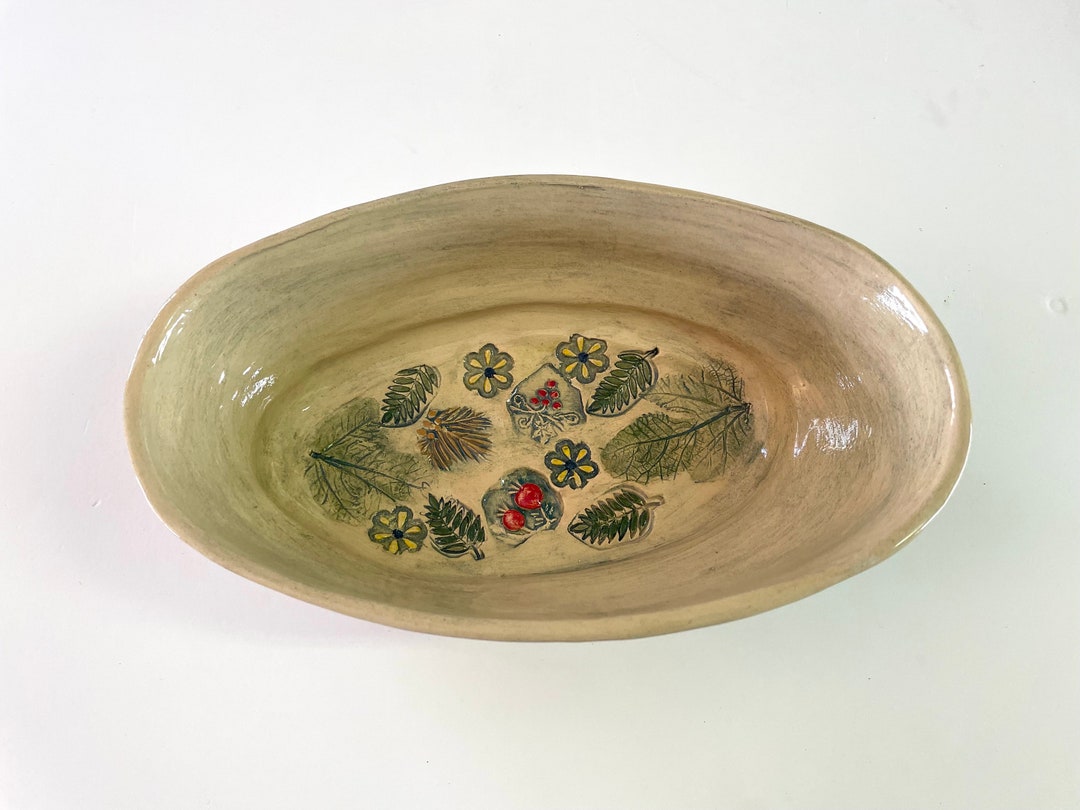 Ceramic Oval Serving Bowl With Pomegranate and 7 Spices Decoration ...