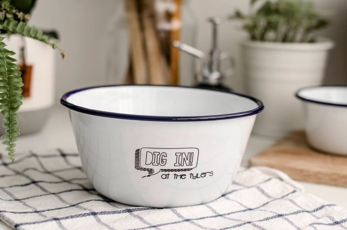 Personalised Family Enamel Bowl Engraved - Etsy