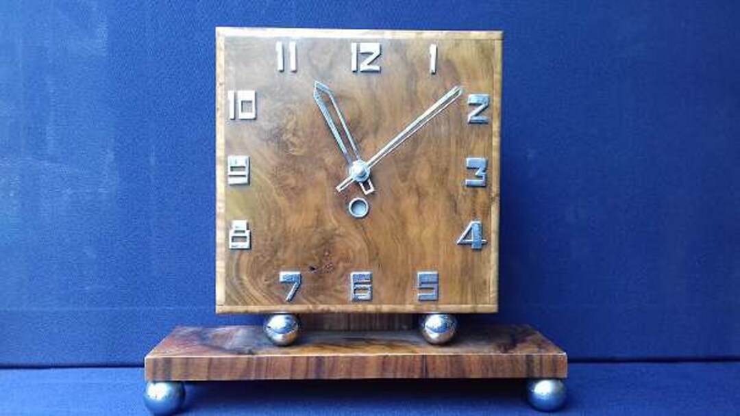 Original. Rare Art Deco Table Clock Made of Wood / Nut Veneered! - Etsy