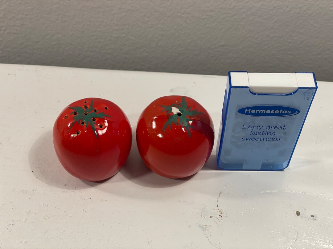 Salt and Pepper Small Ceramic Tomato Shakers Retro Fun - Etsy