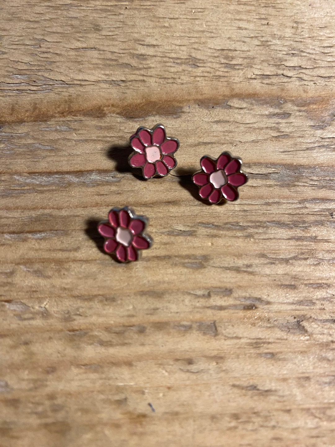 3 Vintage Flower Buttons to Sew on / Flower-shaped Buttons - Etsy