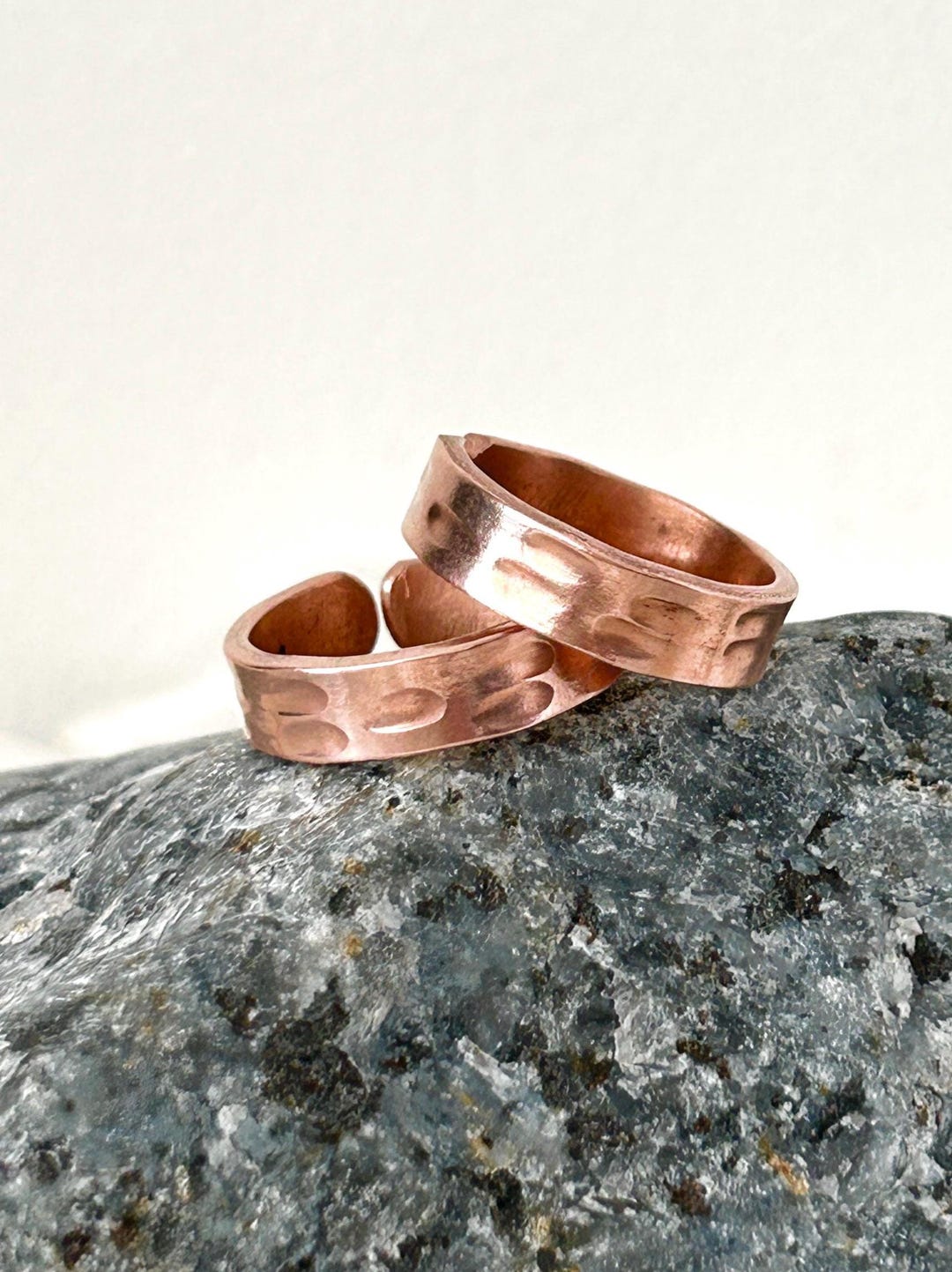Hammered Healing Copper Ring Band - Solid Chuncky Ring - Pure Copper ...