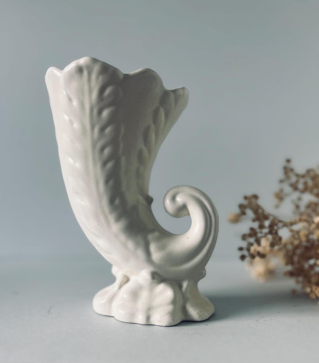 Vintage Cream Ceramic Scroll Vase: Jeanette Leaf Design - Etsy