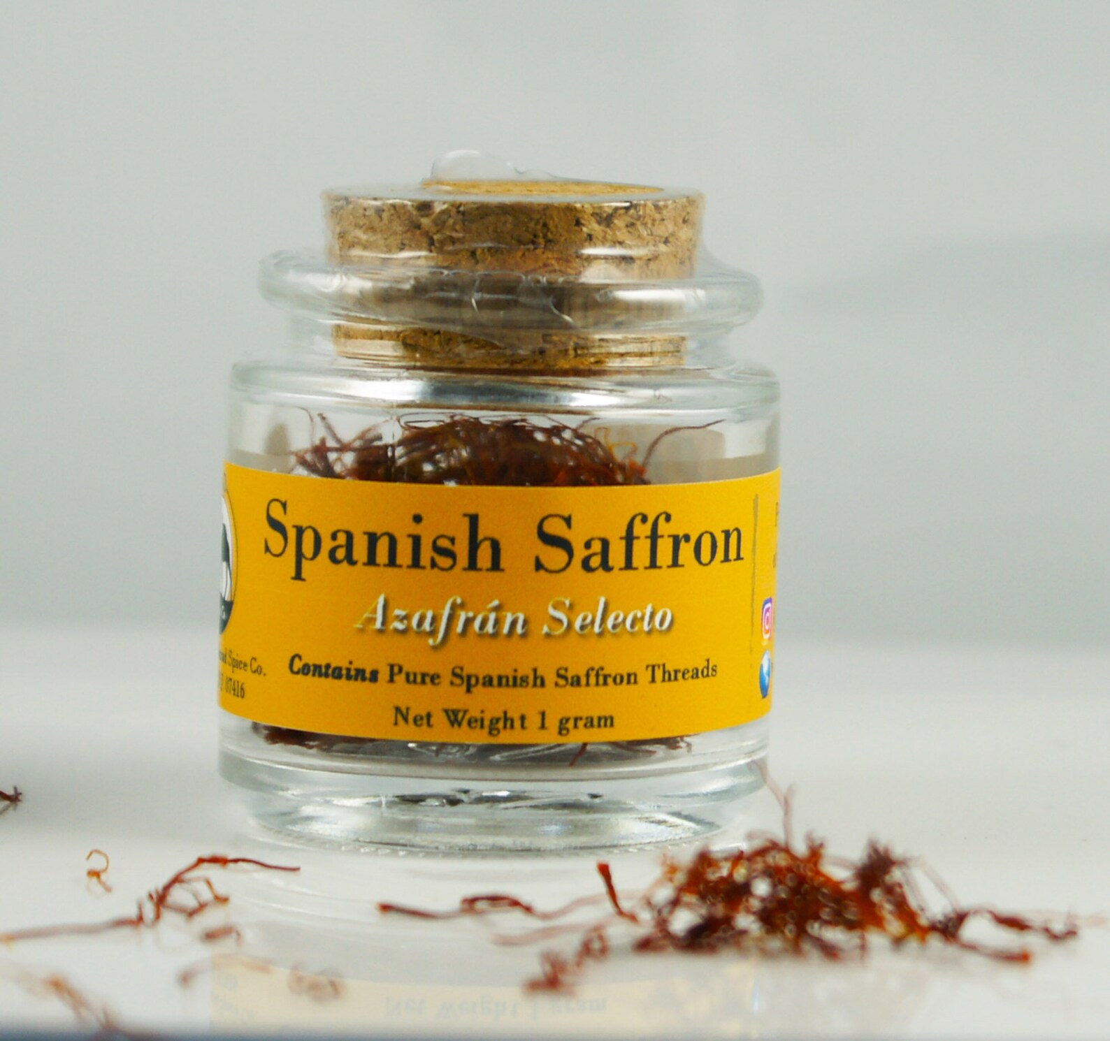 Pure Spanish Saffron Threads 1 gram Jars Seasonings for | Etsy