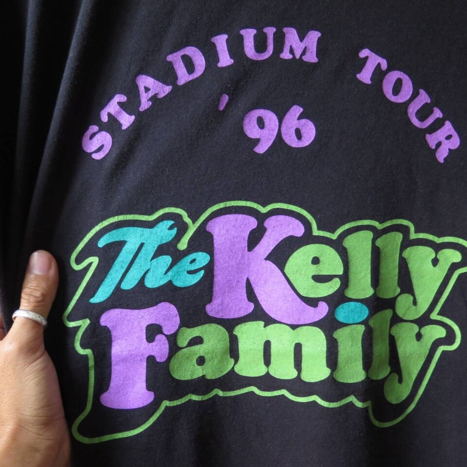 Vintage The Kelly Family T Shirt The Kelly Family Tour 1996 Vintage ...