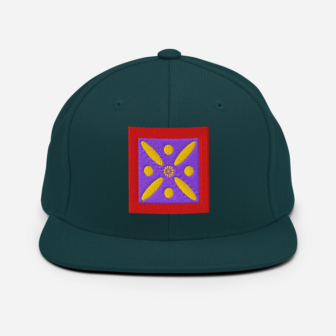 Derafsh Kaviani Hat, Sassanid Empire Snapback Cap, Persian Embroidery ...