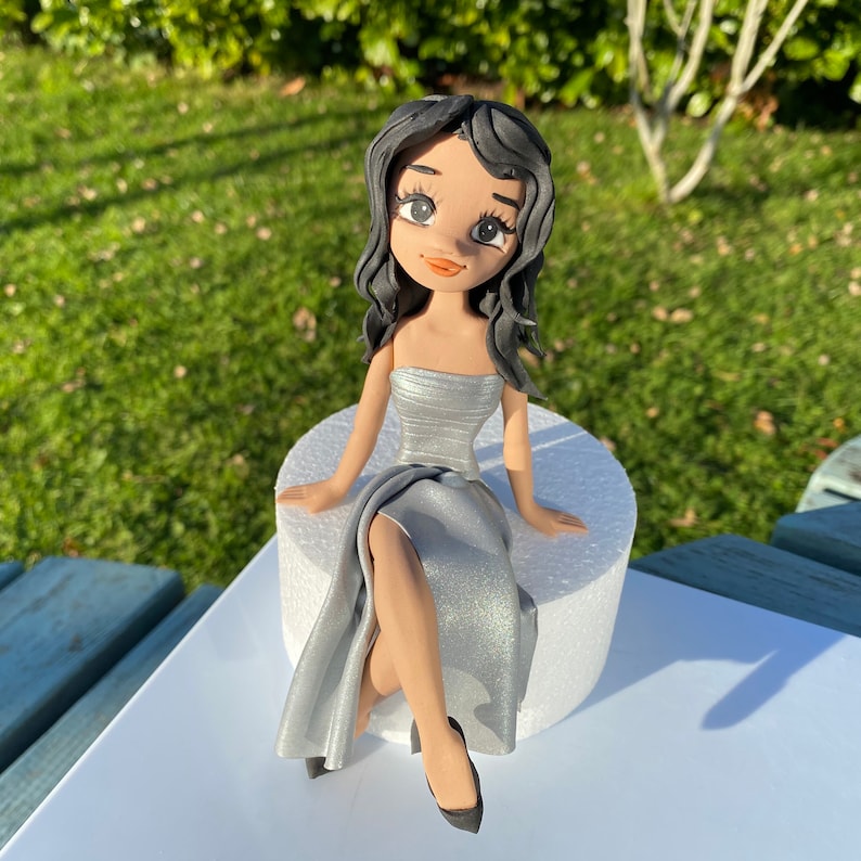 Girl Cake Topper, Custom Cake Topper, Fondant Girl - Etsy