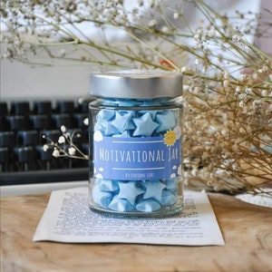 Motivational Jar: 100 Origami Paper Stars With Quotes for Daily ...