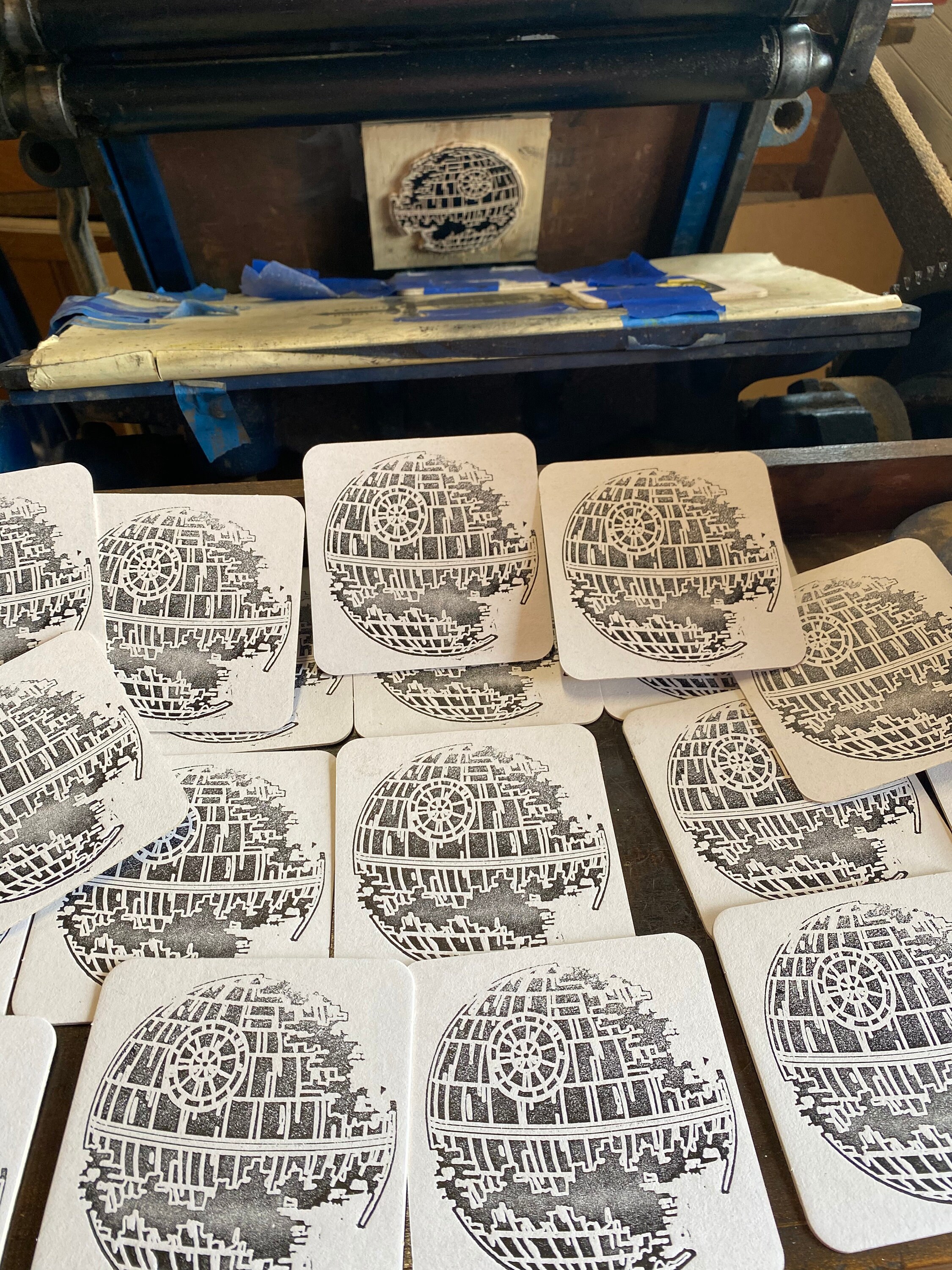 Death Star Coasters / Letterpress Paper Coasters / Star Wars - Etsy.de