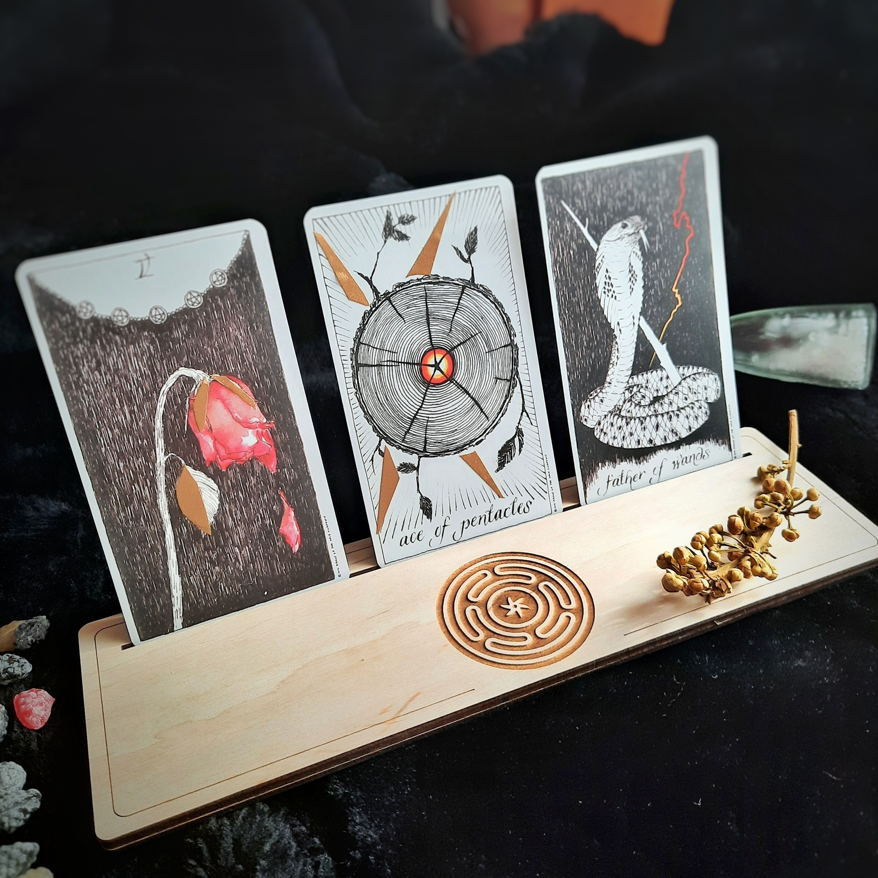 Tarot Card Stand HECATE Tarot Card Holder Tarot Card of the - Etsy