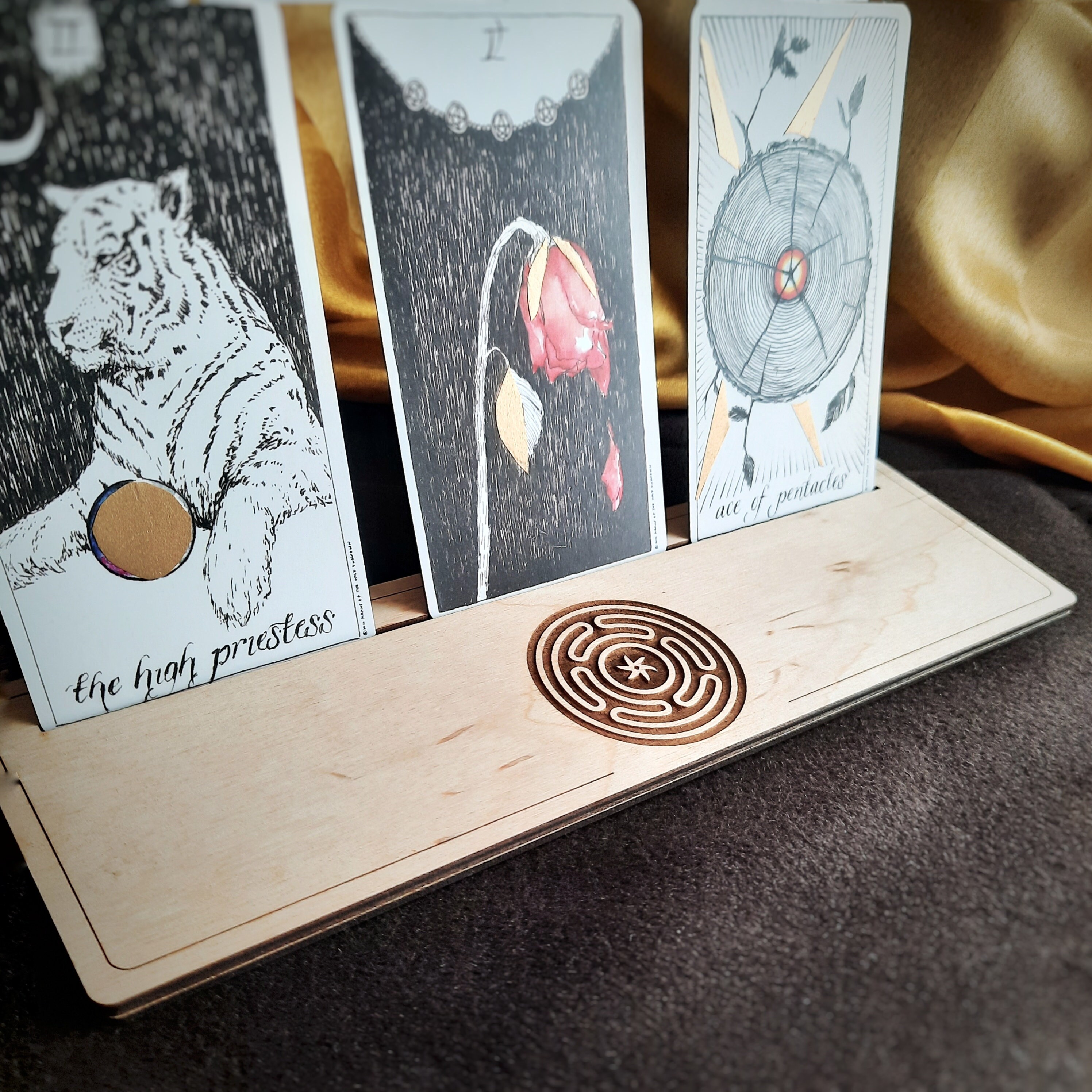 Tarot card stand HECATE Tarot card holder Personalized board | Etsy