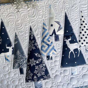 Blue Christmas Tree Table Runner Quilt Kit: Pre-cut (16"x53") - Etsy