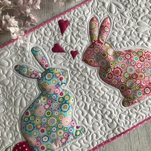 Quilted Loving Easter Bunnies Table Runner, Funny Bunnies Bed Topper ...