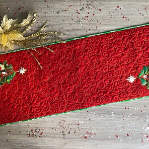 Christmas Quilted Table Runner With Green Tree for Holiday Home ...