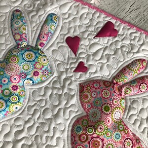 Quilted Loving Easter Bunnies Table Runner, Funny Bunnies Bed Topper ...