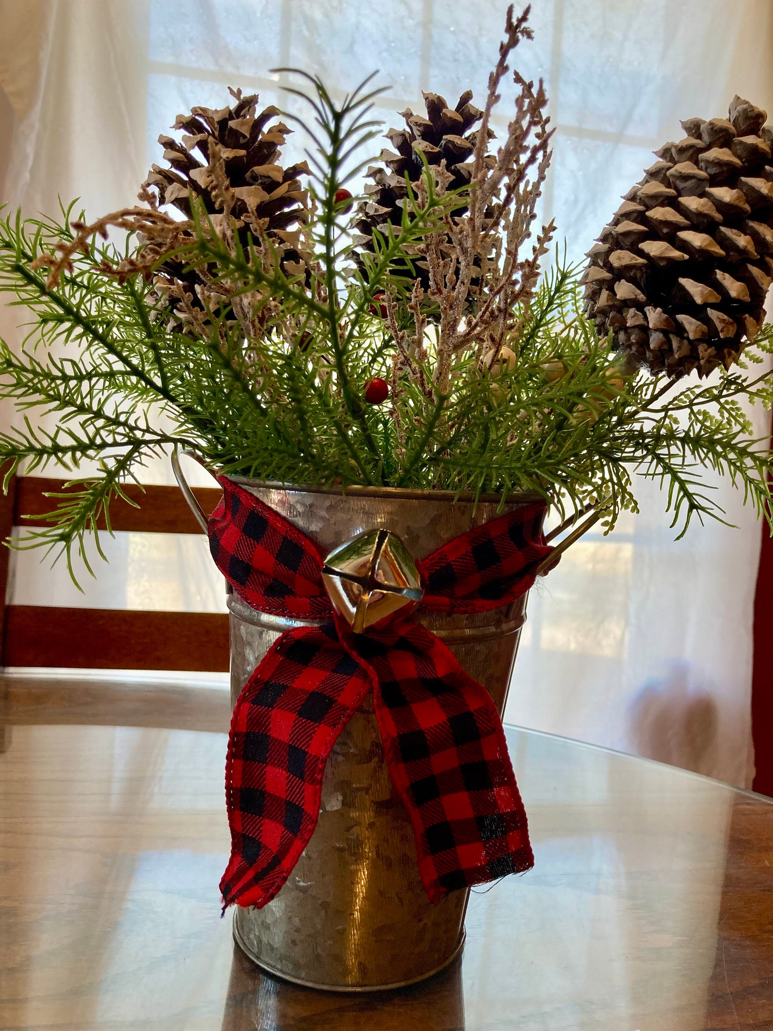 Rustic Christmas Centerpiece, Christmas Centerpiece, Winter Pinecones ...