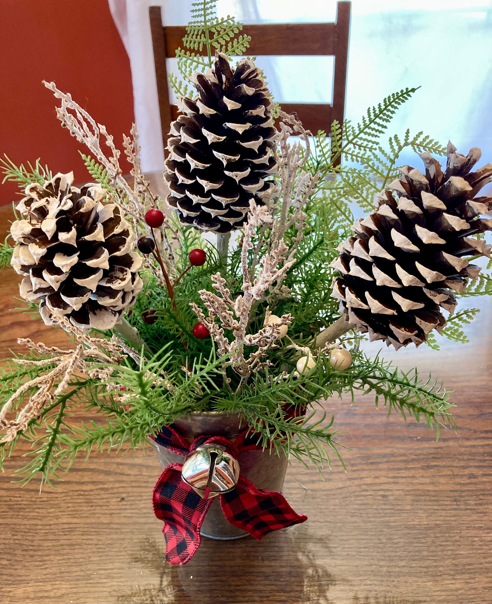 Rustic Christmas Centerpiece, Christmas Centerpiece, Winter Pinecones ...