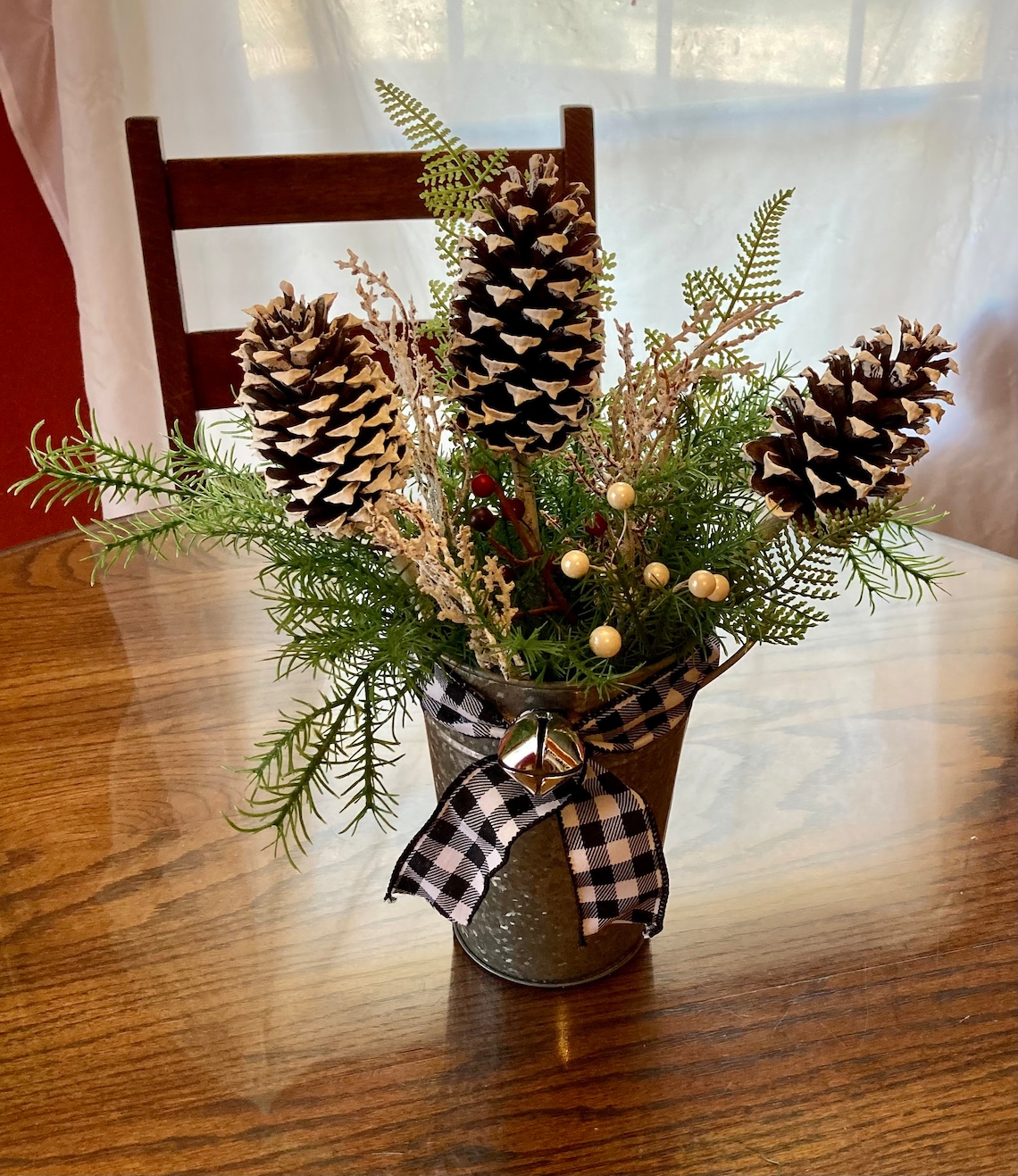 Rustic Christmas Centerpiece, Christmas Pinecones Centerpiece, Winter ...