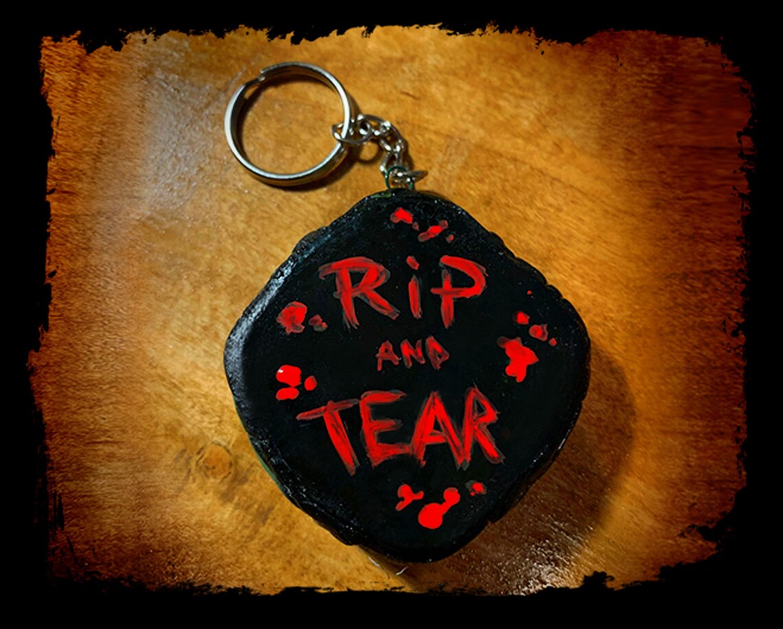 Doom Slayer Keychain para gamers Doom Eternal Videogame - Etsy España