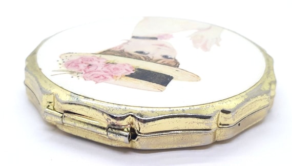 Vintage Gold Tone Edwardian Era Design Compact Hand M… - Gem