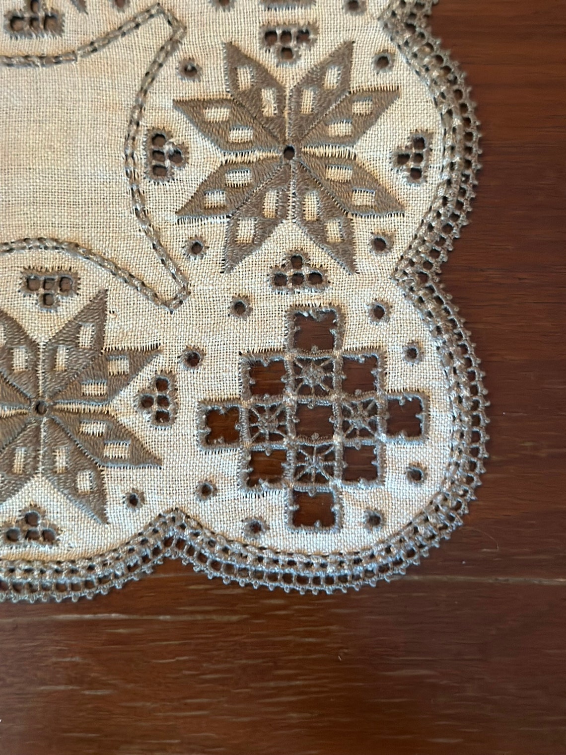 Lefkara Laces - Table Cloth, Detailed Design, Traditional Cypriot ...
