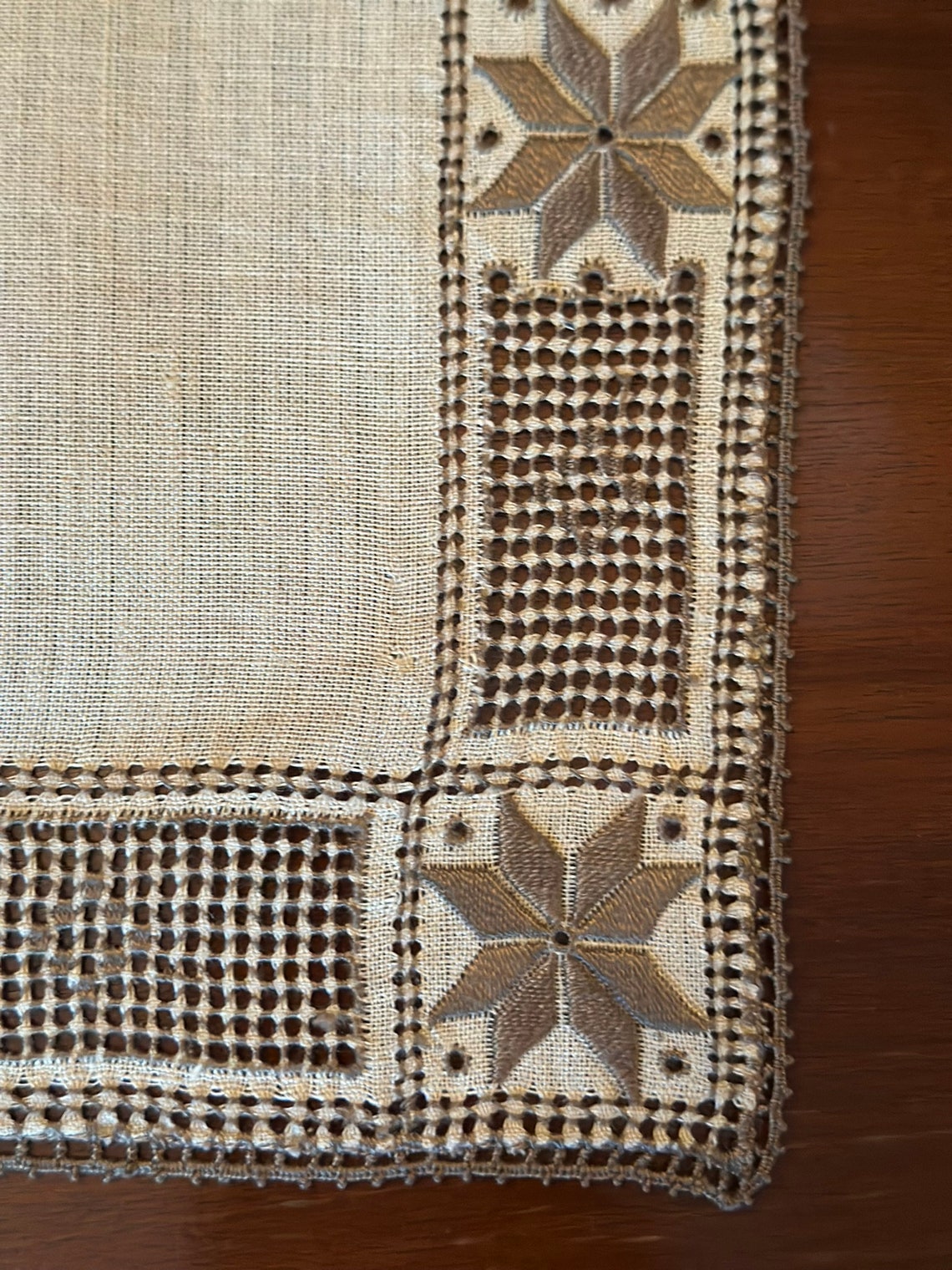 Lefkara Laces - Table Cloth, Detailed Design, Traditional Cypriot ...