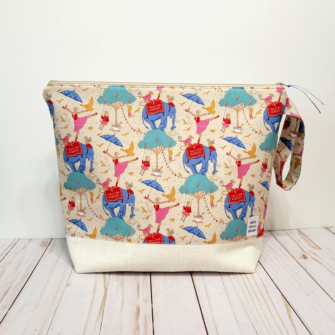 Adorable Tilda Jubilee Circus Bag, Large Project Bag for Knitters and ...