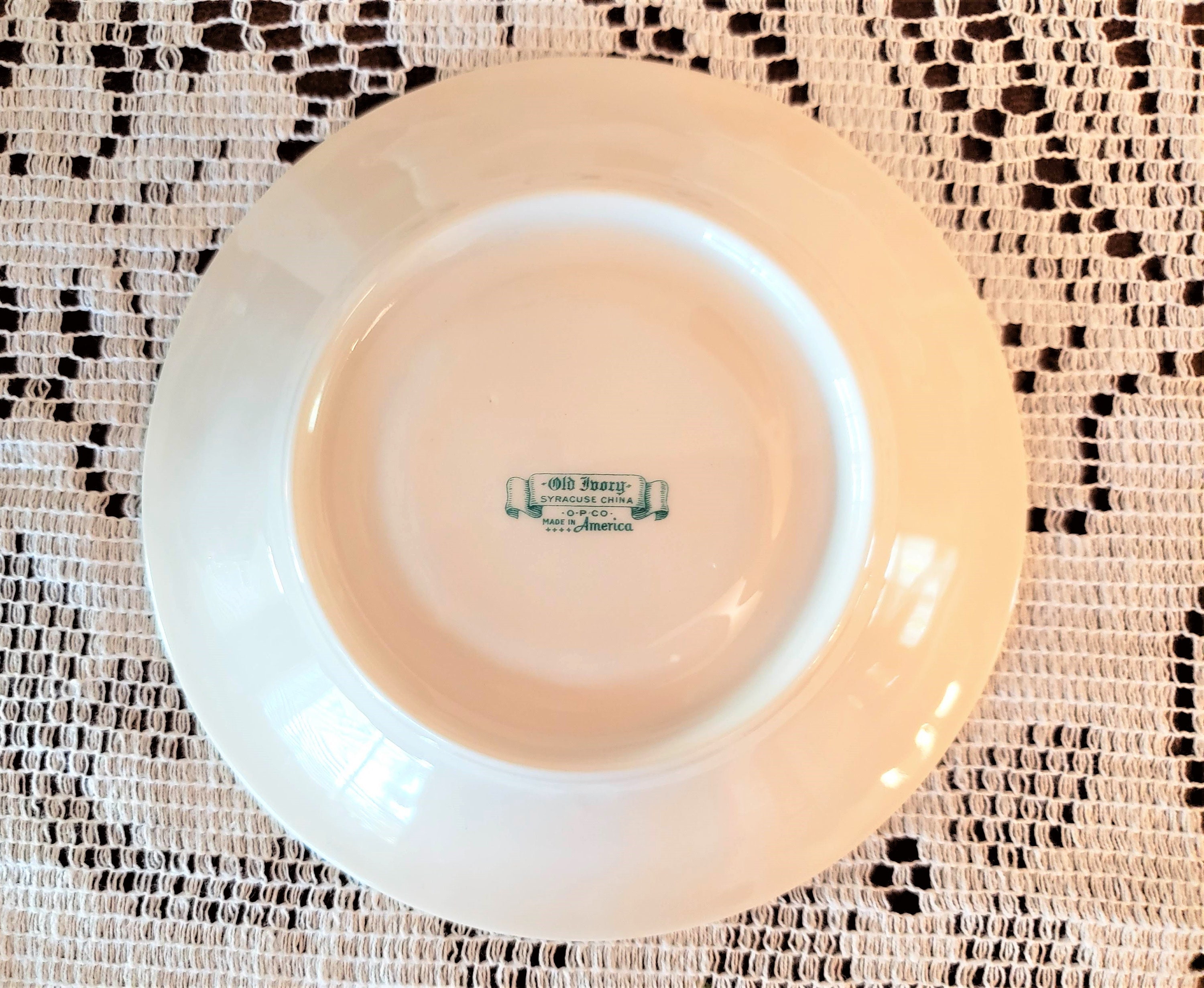 Onondaga Pottery Company (O P Co.) Old Ivory Syracuse in Madame ...