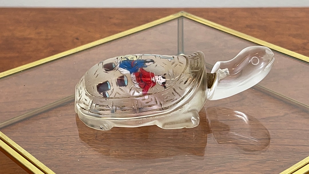 Chinese Vintage Glass Turtle Reverse Painted Snuff Bottle With Asian ...