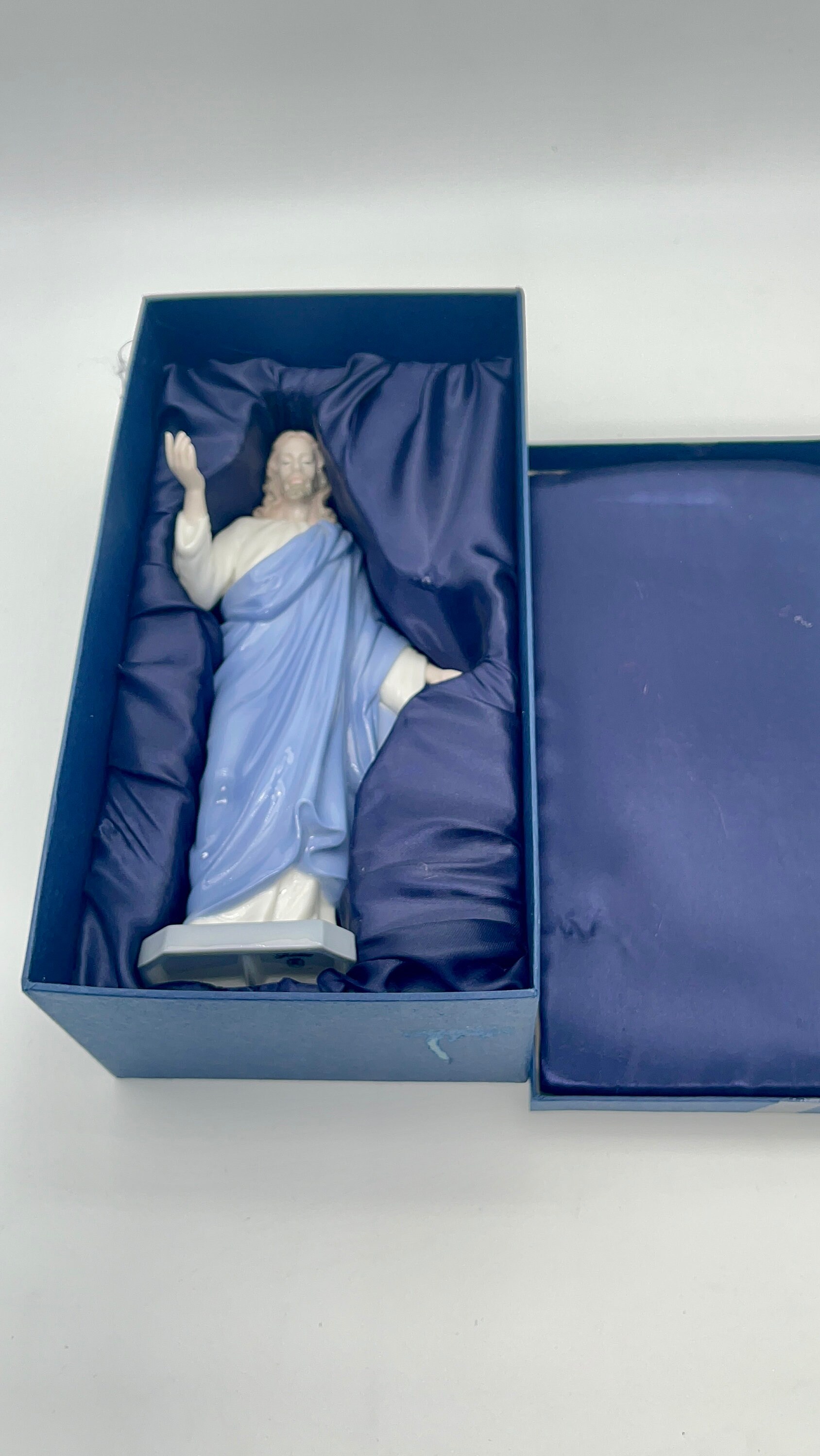 ADELINE Porcelain I Italian Polychrome Porcelain Figure of Jesus Christ ...