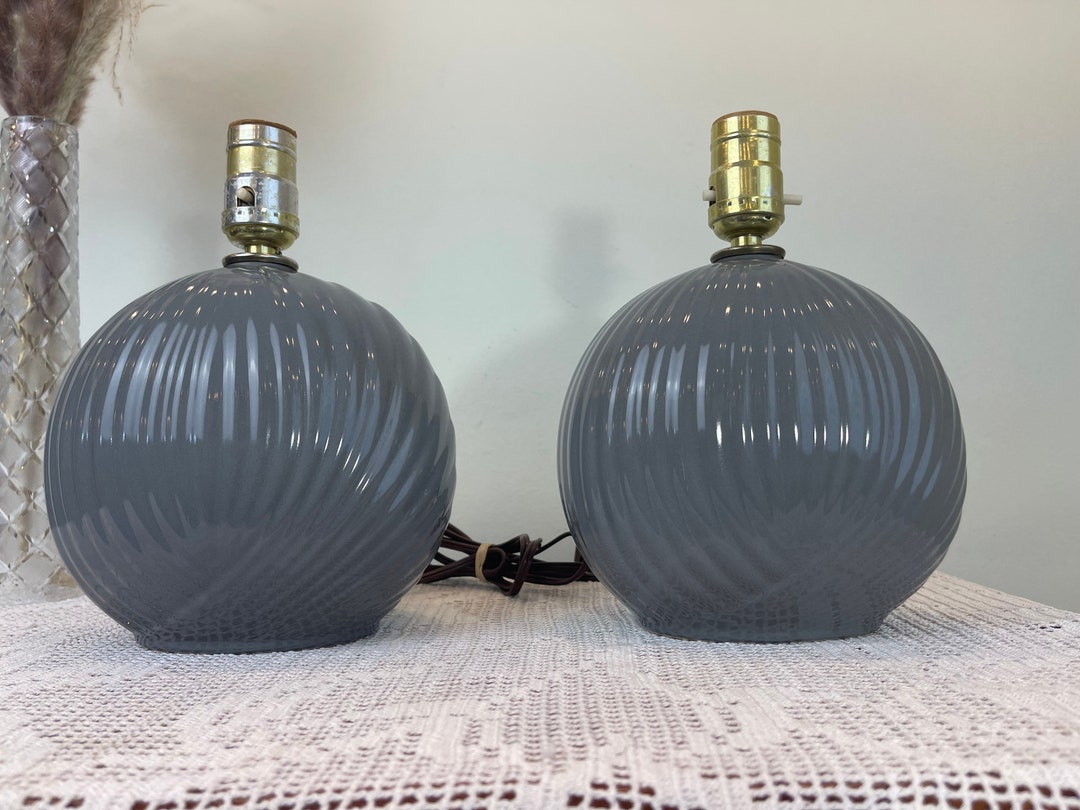 Vintage Ceramic Seashell Textured Gray Table Lamps | Ceramic Table ...