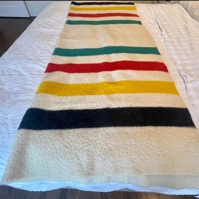 Hudson Bay Blanket - Etsy