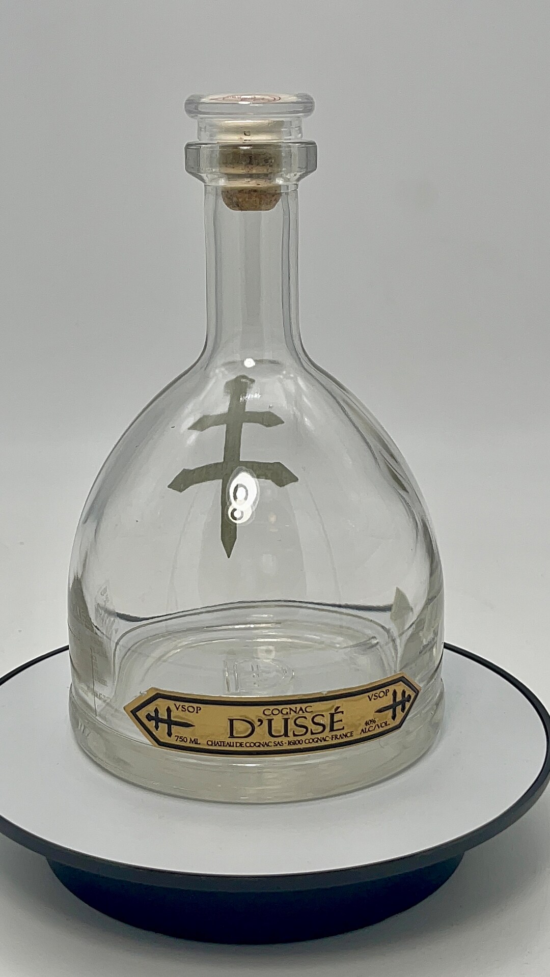 D'usse Cognac VOSP Bottle Glass Decanter Vintage Alcohol Bottle With ...