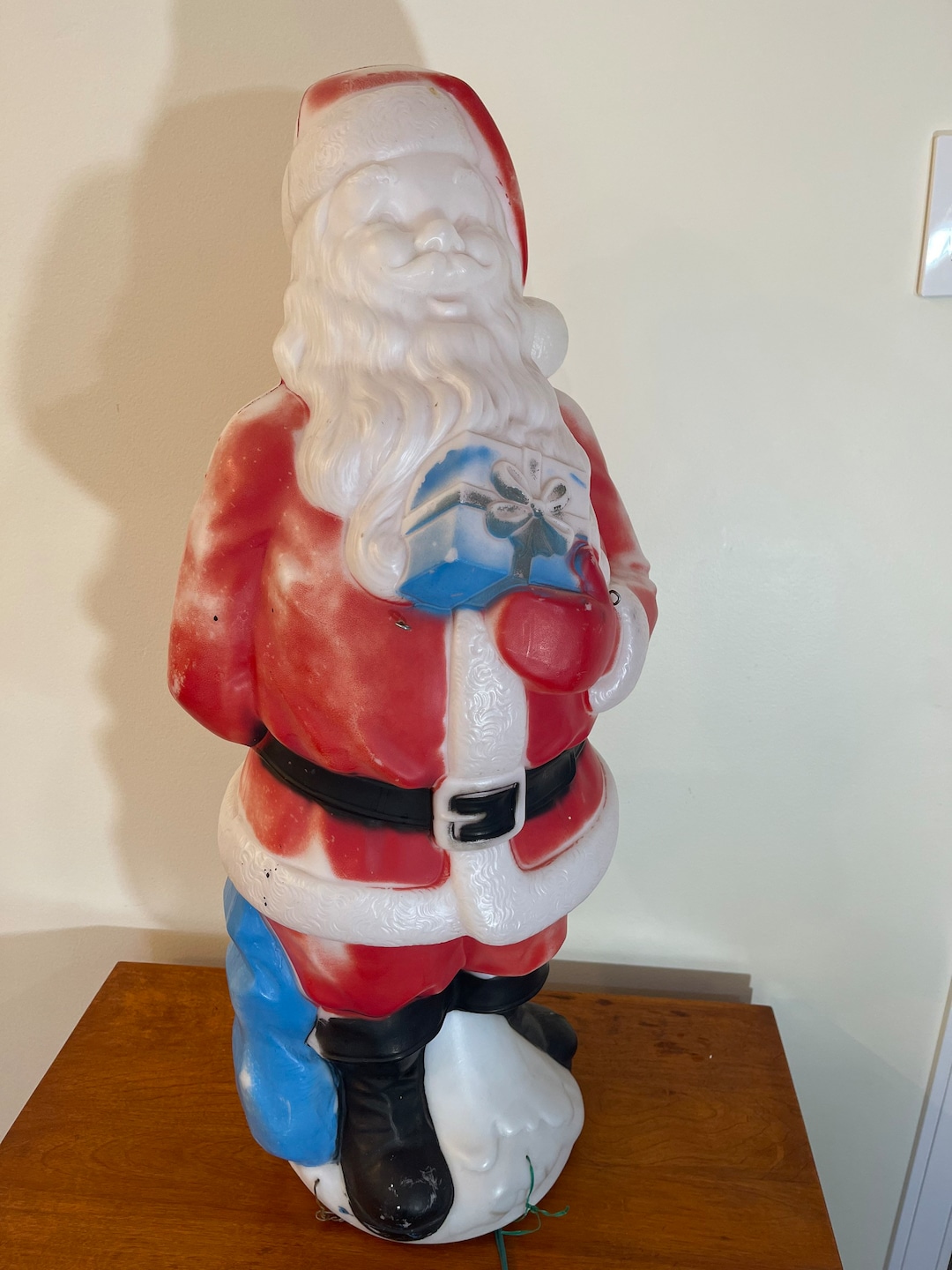 Vintage Santa Claus With Blue Present Blow Mold || EMPIRE 1971’ Circa ...