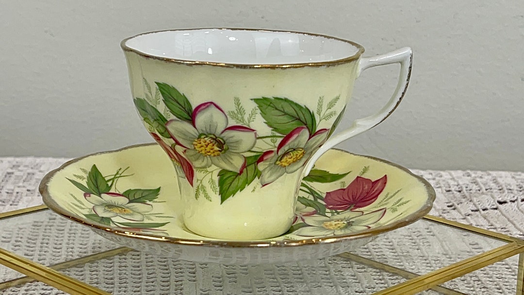 Vintage Jason Christmas Rose Teacup Set | Gold Trimmed Bone China - Etsy