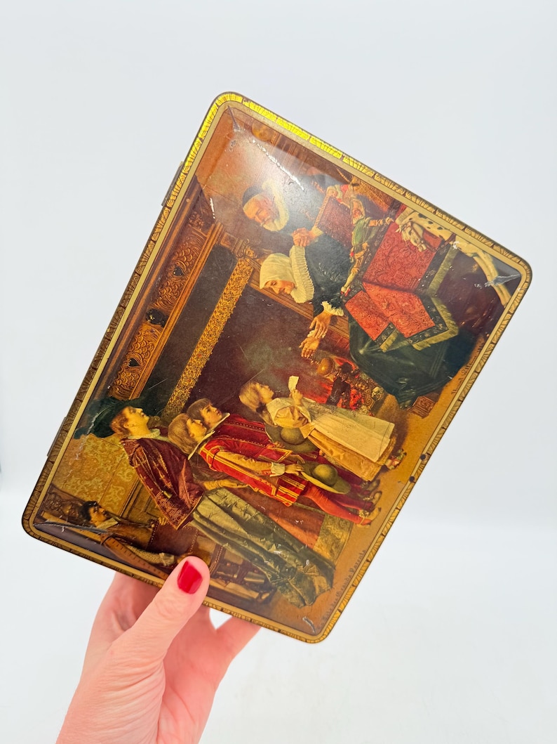 Vintage Belgian Cookie Tin From S.A. Biscuits Delacre, Featuring a ...