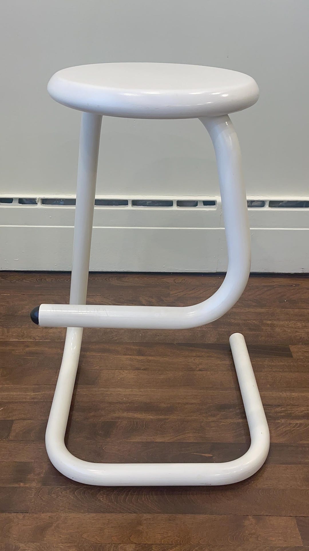 Vintage White Metal Paperclip Stool | Vintage Paperclip Stool | Tubular ...