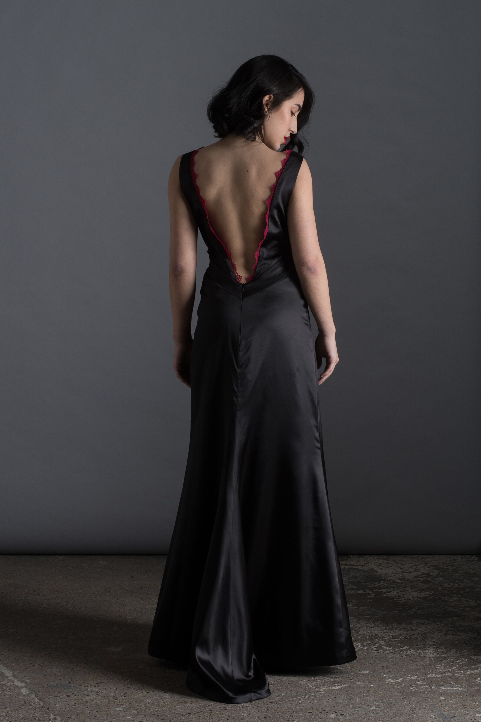 FORMAL DRESS A-line Silhouette and Charming V-shaped Neckline on the ...