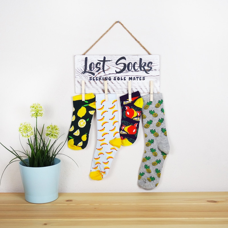 Lost Socks Sign - Etsy