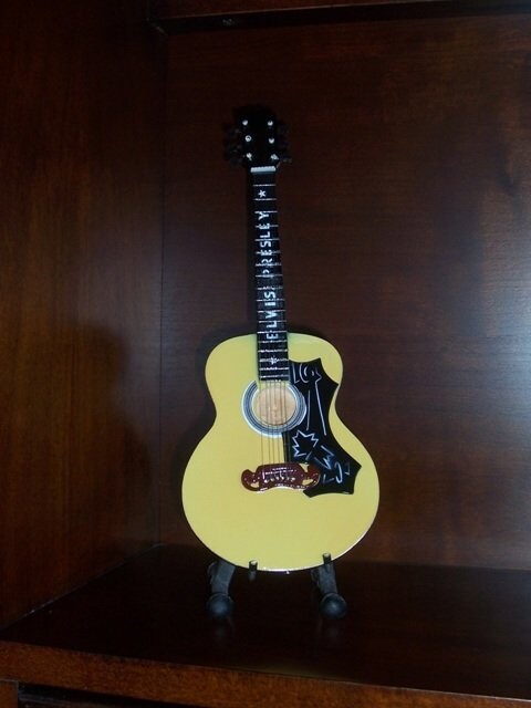 ELVIS PRESLEY Mini Acoustic Guitar Memorabilia Free Stand - Etsy