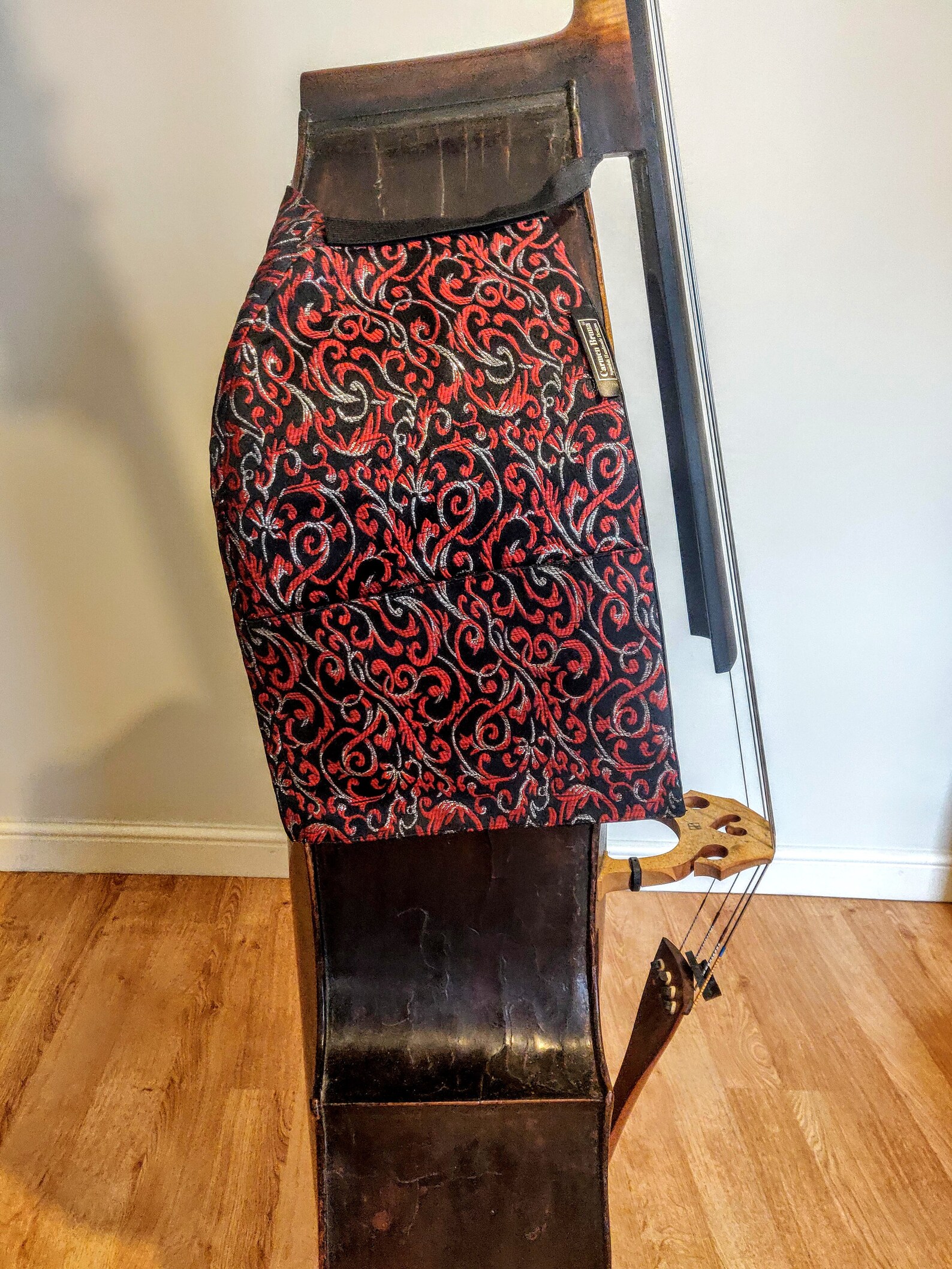 Bass Bib Dante's Inferno | Etsy