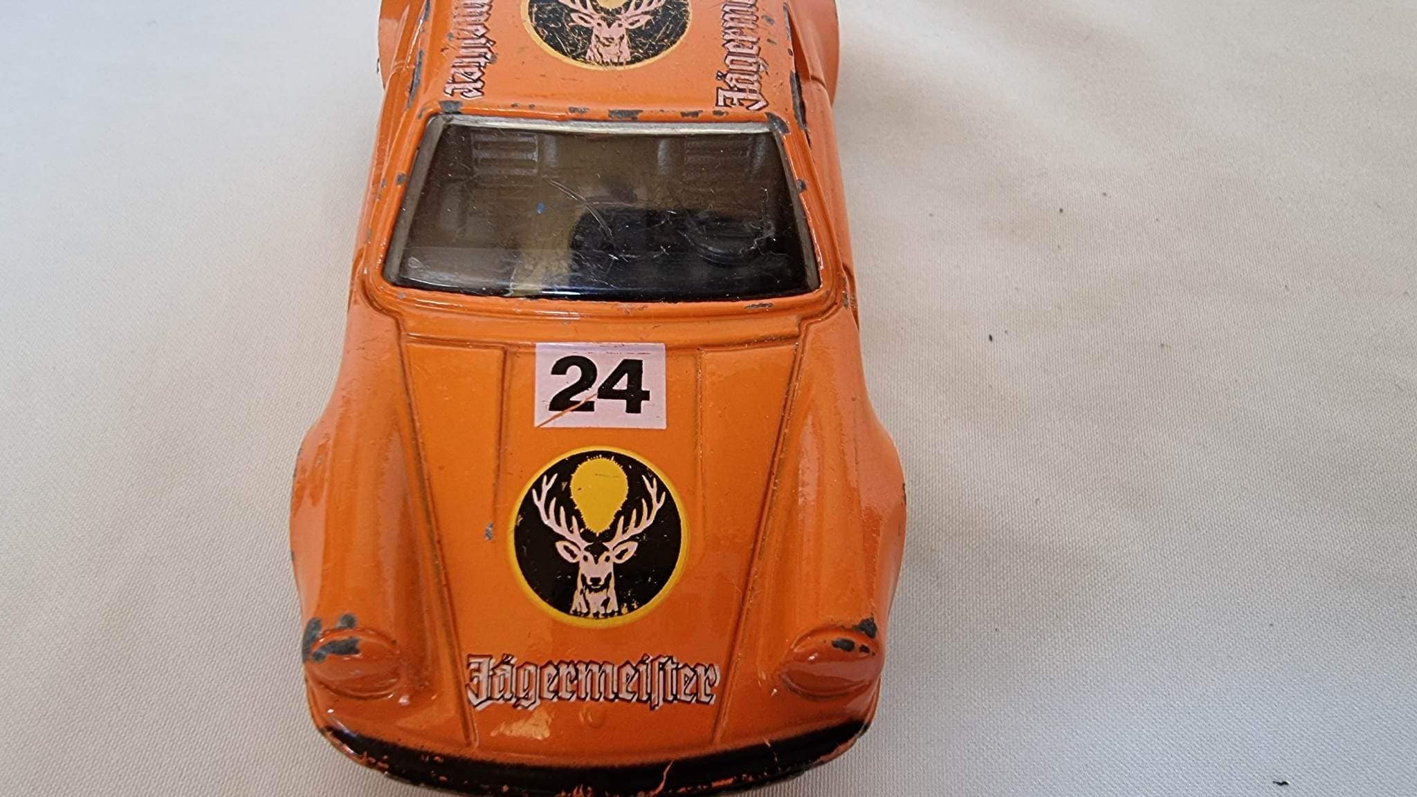 Porsche 911 Turbo, Orange Porsche Model, Porsche Car Model, Porsche Car ...