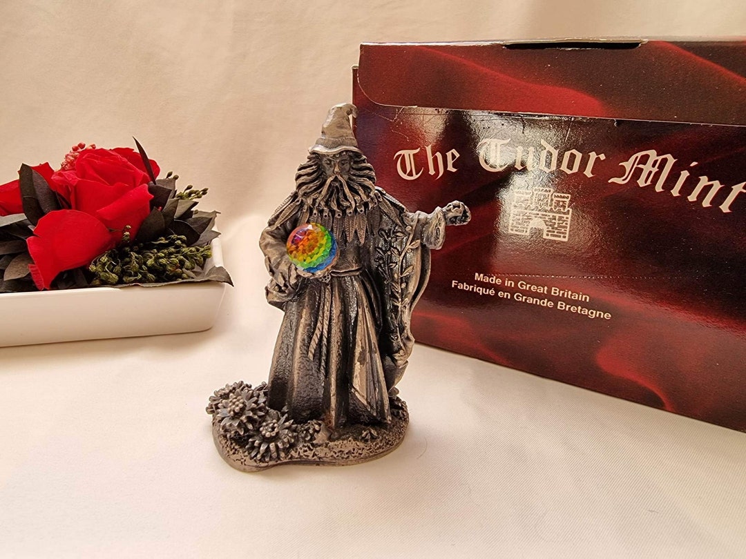 Myth and Magic, Tudor Mint Wizard, Wizard Figurine, Pewter Wizard, Wizard Statue - Etsy
